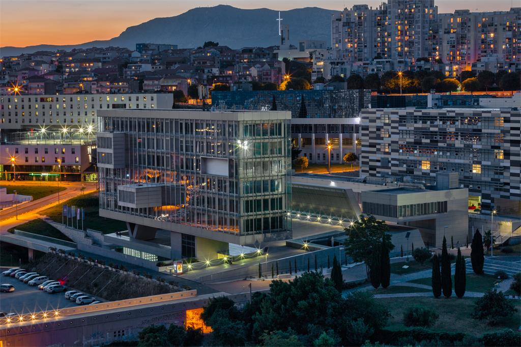 Sveučilište u Splitu - Zašto studirati u Hrvatskoj?