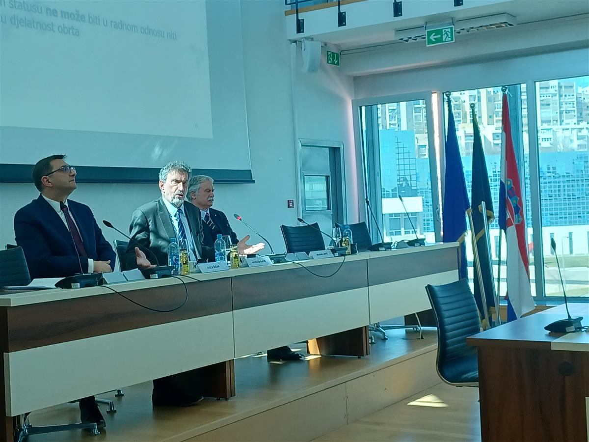 Sveučilište u Splitu - Working meeting between Minister of Science and ...