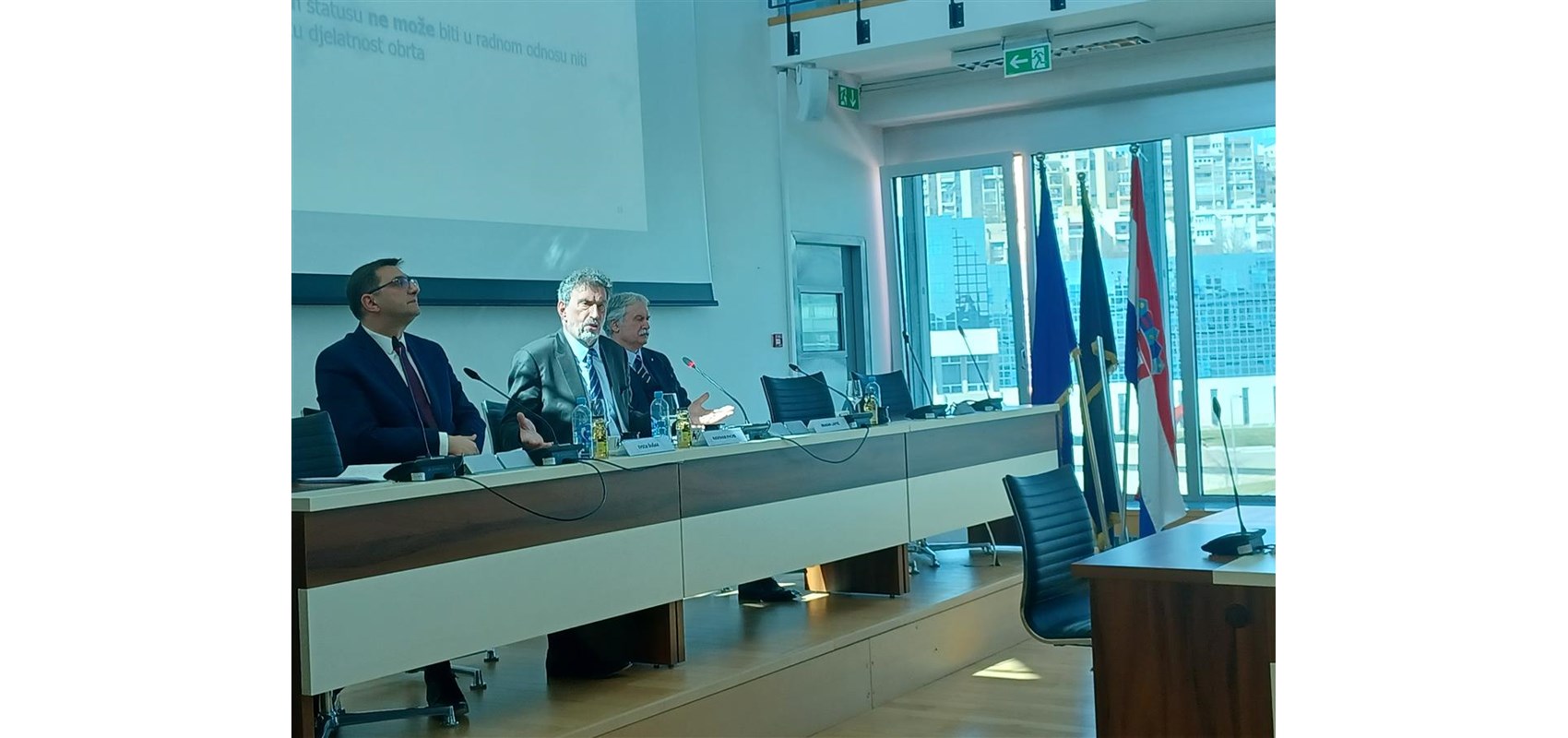 Sveučilište u Splitu - Working meeting between Minister of Science and ...