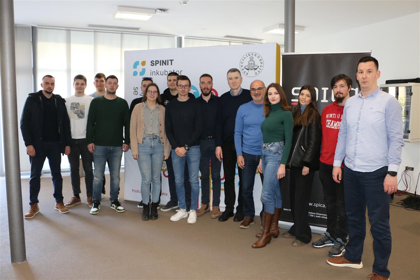 Sveučilište u Splitu - FESB students presented solutions for systems ...