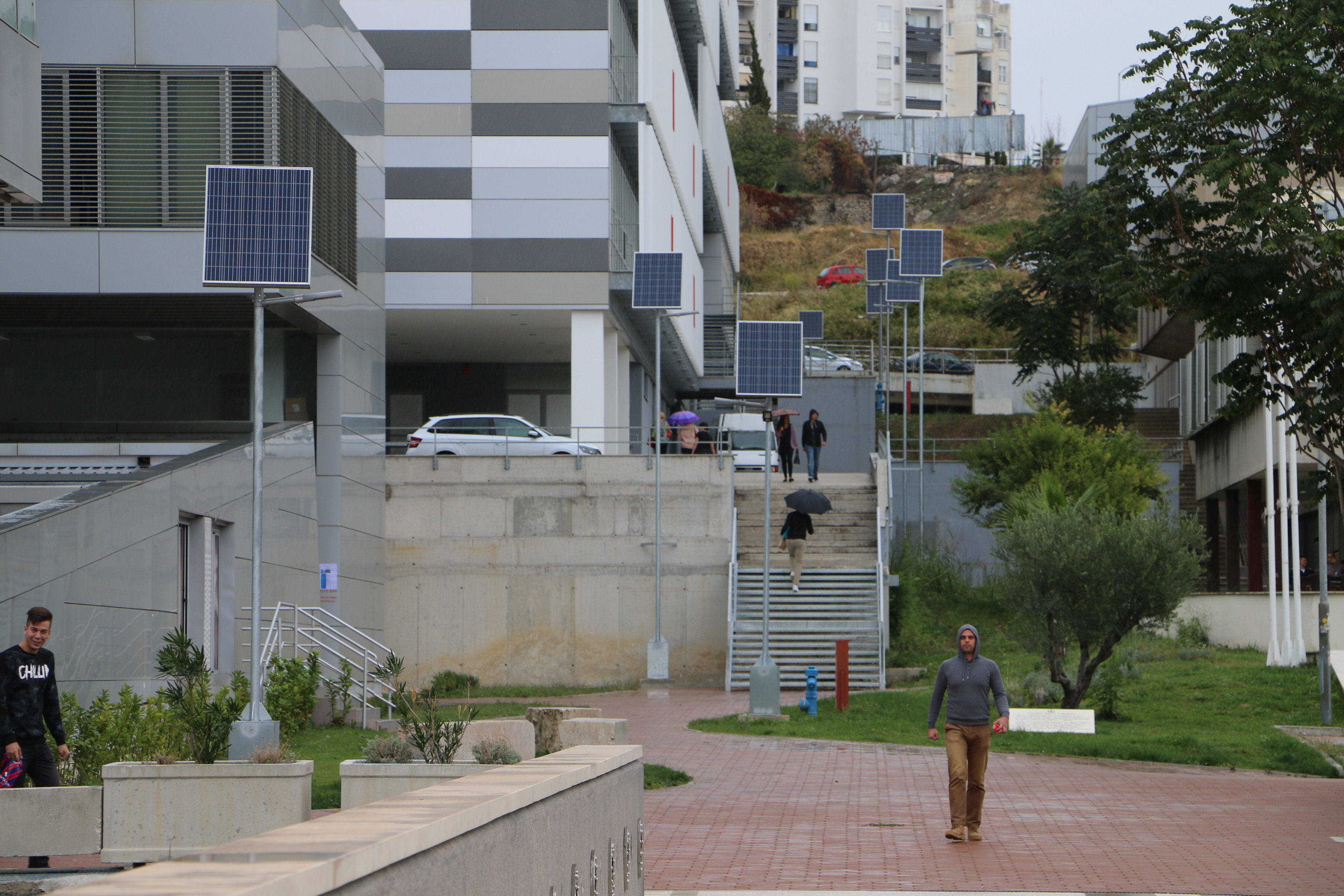 Sveučilište u Splitu - Na sveučilišnom kampusu postavljena solarna ...